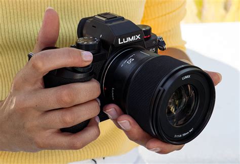 Объектив Panasonic Lumix S 50mm f/1.8 представлен официально