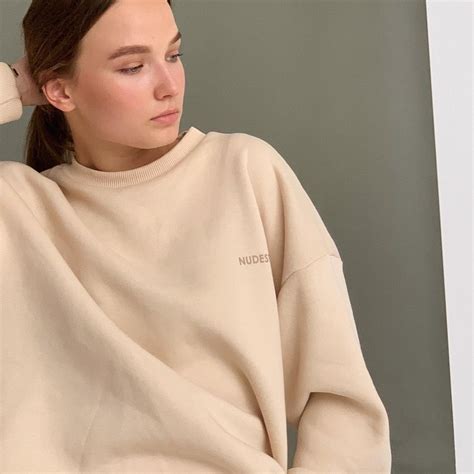 Костюмы Nude от бренда Nudestiq.