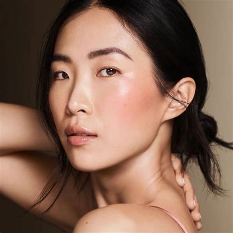 Charlotte Tilbury Glowgasm dobio je svoj drogerijski dupe