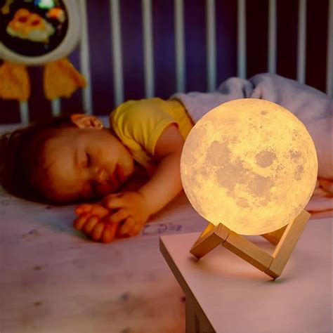 Moon Light at ₹ 230/piece | 3D Moon Lamp in New Delhi | ID: 22818887897
