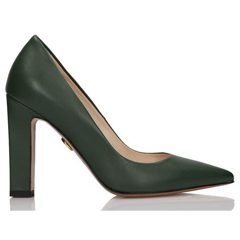 Green pumps