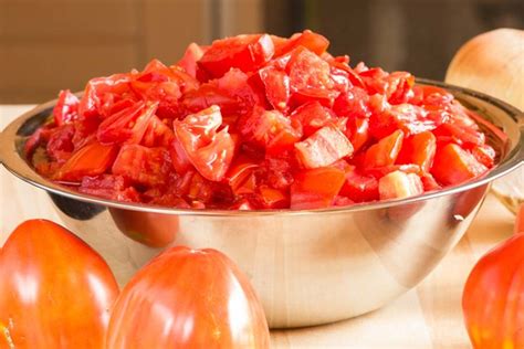 Chopped Tomatoes Can