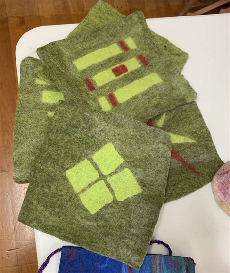 Auckland Fun Felters – Felting and Fiber Studio