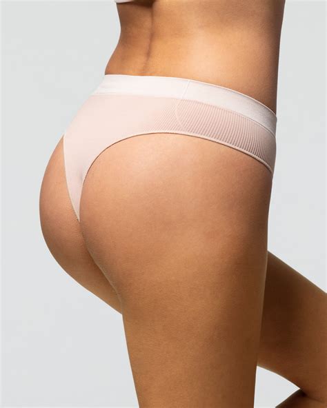 Brasiliana in filato Q-NOVA, Eco-Friendly, color pelle | Intimo Donna ...