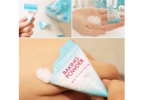 Etude House, Baking Powder Crunch Pore Scrub-Herb.md