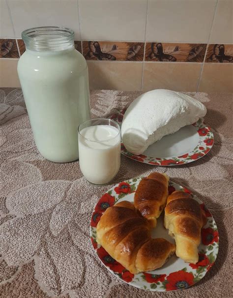 Домашнее сливочное масло, молоко и творог. Р-н Зеленого Гая: 500 грн ...
