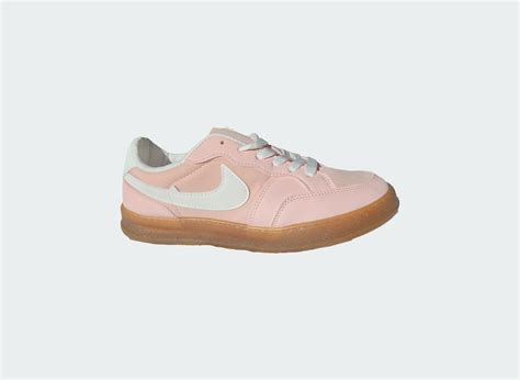 Nike Court розовые - Кроссовки по оптовым ценам в Санкт-Петербурге