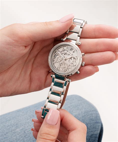 GUESS SOLSTICE GW0403L1 – GC Shop Egypt