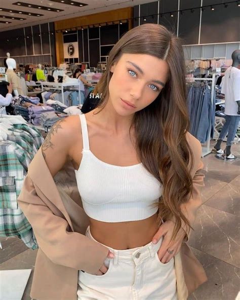 Milana Vino : SexyWomanOfTheDay in 2022 | Beauty boutique, Girl photos, Model