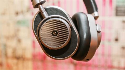 Master & Dynamic MW65 ANC - CNET