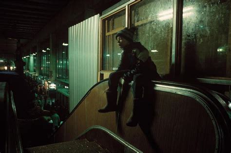 Россия и люди 90-х на снимках французского фотографа Лизы Сарфати ...