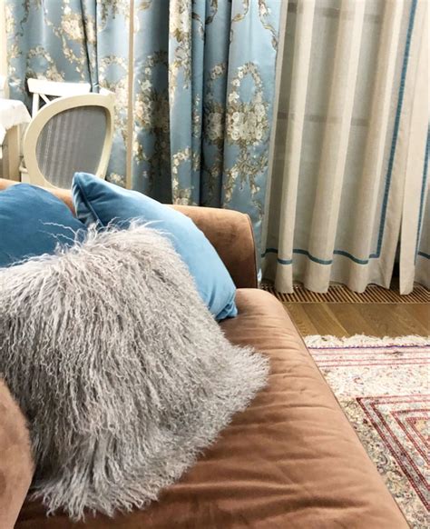Декоративная Подушка из меха тибетской ламы | Подушки, Декоративные ...