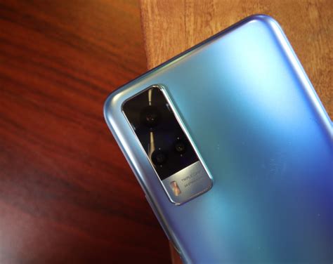 vivo Y31 First Impressions - GearOpen.com