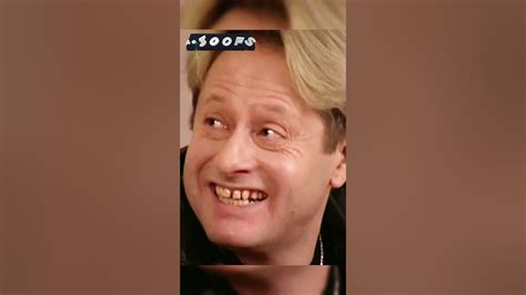 Бандит пишет под диктовку у адвоката 😂 [6 кадров] #6кадров #приколы # ...