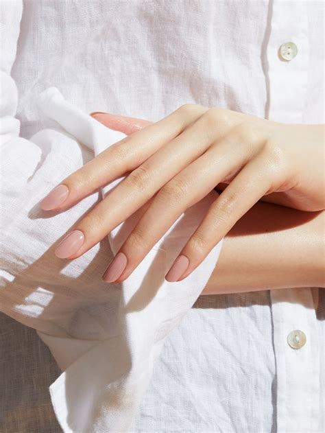 Pin on Мудборд мастер маникюра | Gel nails, Natural looking nails ...