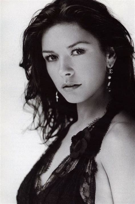 Кэтрин Зета-Джонс (Catherine Zeta-Jones)