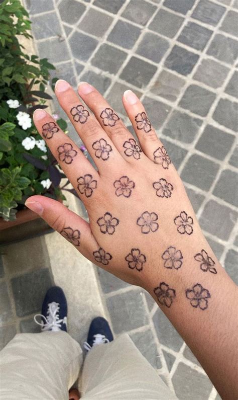 30 Beautiful Henna Designs : Ramadan henna story 1 - Fab Mood | Wedding ...
