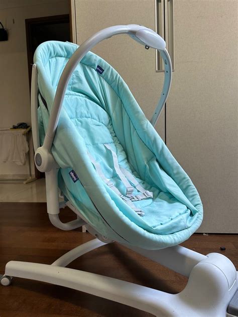 Chicco Baby Hug 4-in-1, Babies & Kids, Baby Nursery & Kids Furniture ...