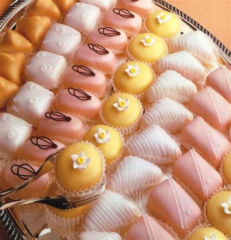Мини пирожное Птифур (Petits fours). Обсуждение на LiveInternet ...