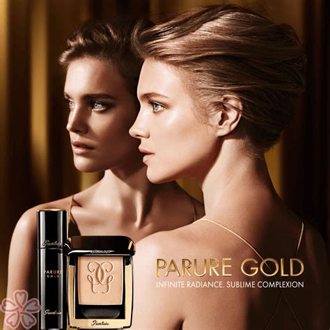 Parure Gold Radiance Powder Омолоджуюча пудра з золотистим блиском ...