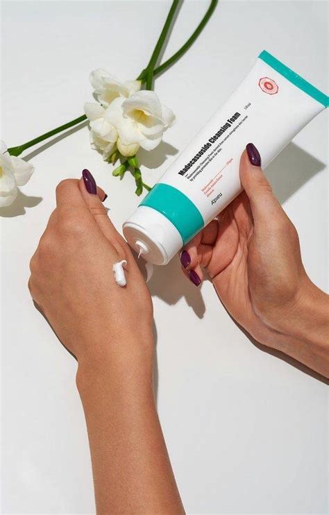 Review sữa rửa mặt APieu Madecassoside Cleansing Foam: Làm sạch da siêu ...