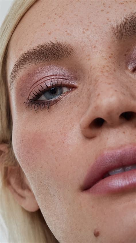 Unsere Make-Up Tipps für 6 verschiedene Augenformen | UND GRETEL Berlin