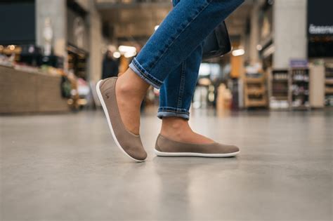 Barefoot baleriny | Be Lenka