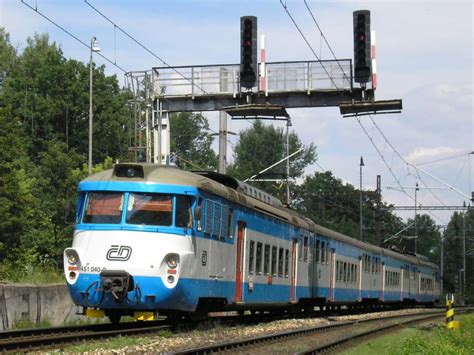 Elektrické jednotky řad 451 (EM 475.1), 452 (EM 475.2) | Atlas Lokomotiv