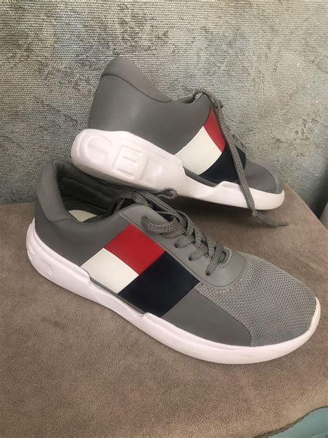 Кроссовки Tommy Hilfiger 44-45 размер
