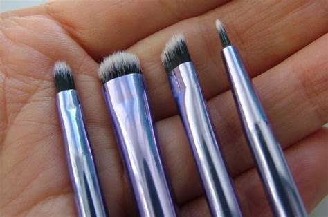 Кисти для макияжа Real Techniques - отзыв на 2 набора кистей