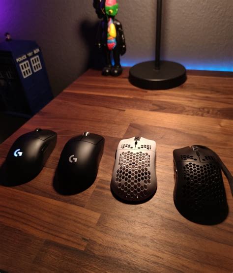 Logitech G503 : MouseReview