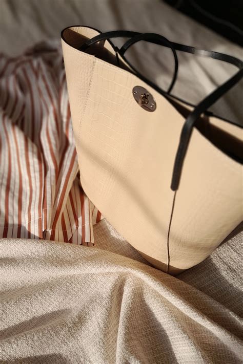 Сумка шоппер бежевая - купить кожаные сумки ручной работы от HJ bags