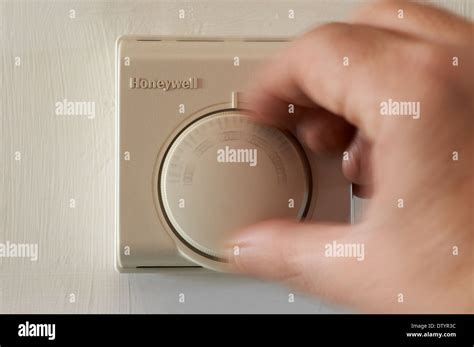 Honeywell hi-res stock photography and images - Alamy
