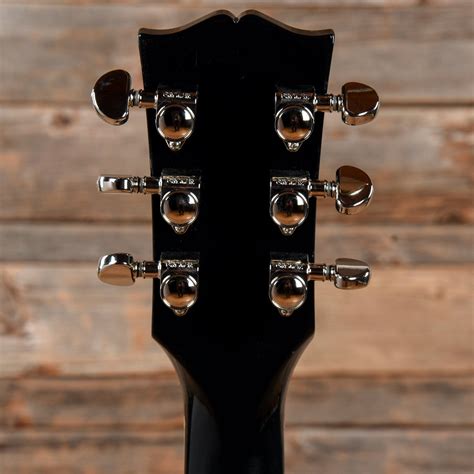 Gibson Les Paul Classic Ebony 2021 – Chicago Music Exchange
