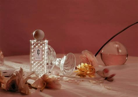 Rose Blanche & Gardénia by Carlotha Ray » Reviews & Perfume Facts
