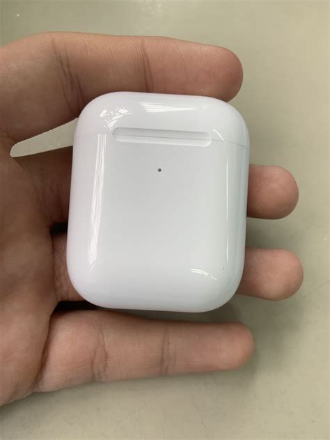 Продаю оригинальные airpods 2