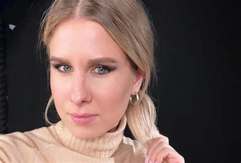 Суд по делу против Соболь о проникновении в жилище отложили на ...