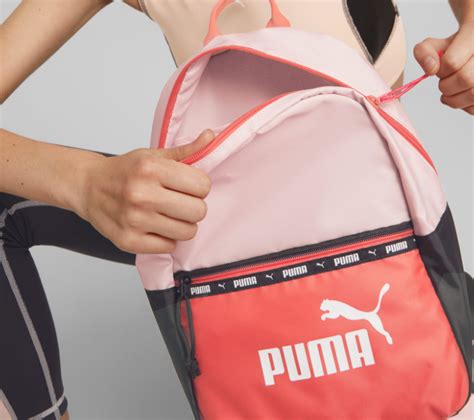 Жіночі рюкзаки Puma: корисні поради з вибору та догляду