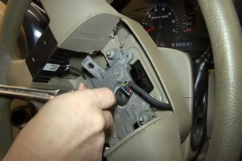 Ford F150: How to Replace Turn Signal Switch | Ford-trucks