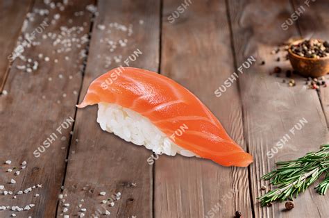 Сеты роллов и суши с доставкой на дом в Краснодаре | Sushi Fun