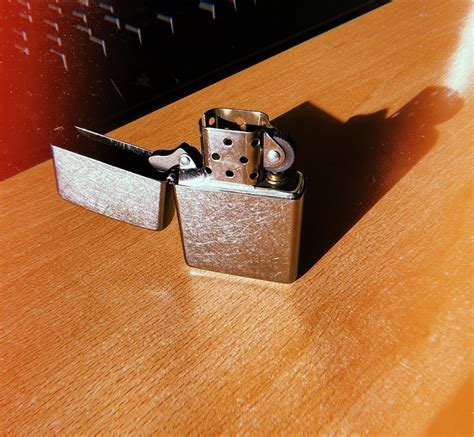 Zippo Street Chrome : r/Zippo