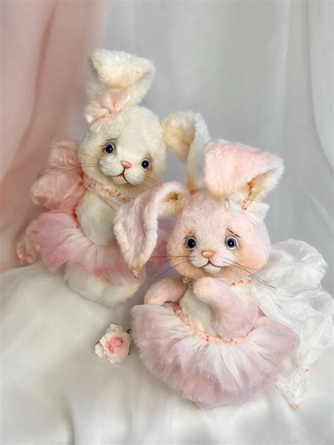 Pin by Debbie Doo on Stuffed Animals & Toys | Vintage rabbit, Cute ...