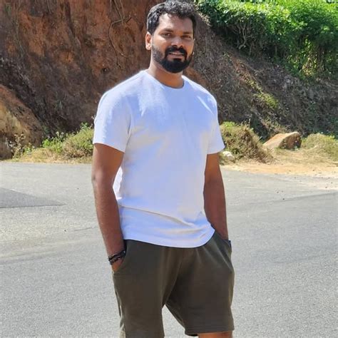 Manu Mohan (@manumohan443) • Threads, Say more