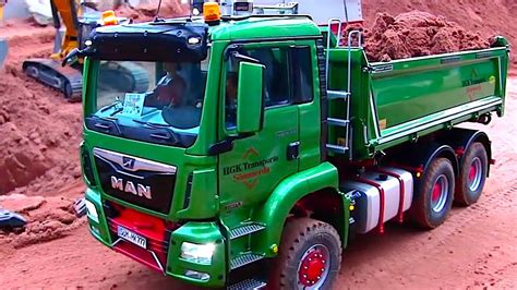 AWESOME RC TRUCK ACTION with RC Trucks at the Constructionworld in ...