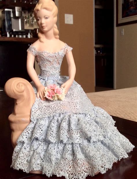 Pin by Любовь Полянская on Статуэтка | Formal dresses, Porcelain ...