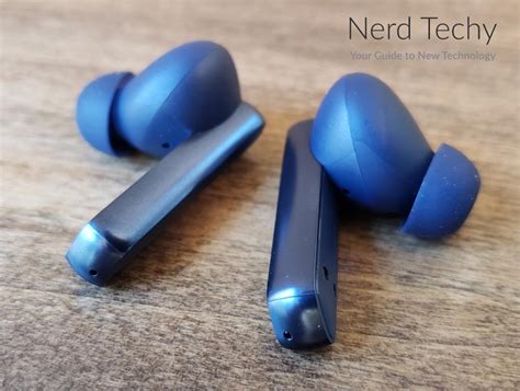 Haylou W1 Review & Testing: Highly Capable Bluetooth 5.2 TWS Earbuds