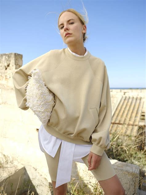 Knitwear Fashion, Knit Fashion, Fashion Outfits, Womens Fashion, How To ...