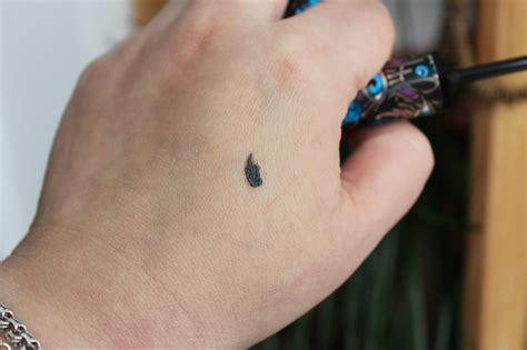 Vivienne Sabo Grotesque Volume and Definition Mascara 01 Black | Отзывы ...