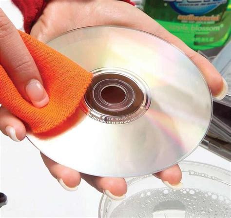 Die besten Methoden, um DVDs einfach zu reinigen