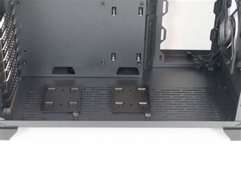 Lian Li PC-O11 Air Review - A Closer Look - Inside | TechPowerUp